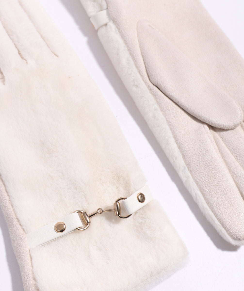 Cream Faux Fur Glove with Buckle Embellishment and Lining – Pia Rossini ...
